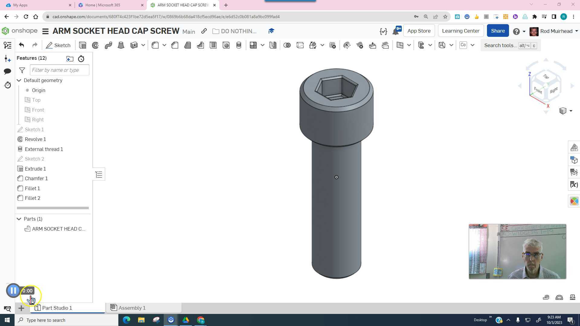 KNOB SOCKET HEAQD CAP SCREW ISO DNT