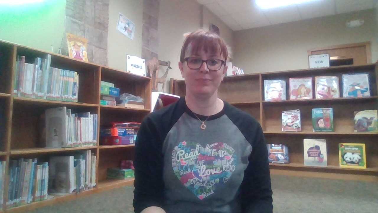 Story Time April 15, 2021 - Roy Digs Dirt